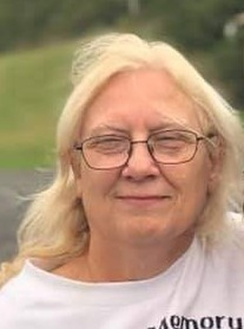 Carol West Obituary - Clinton, IA | Lemke Funeral Homes